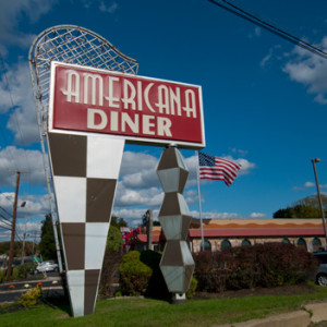 Americana Diner - The Woods at East Windsor